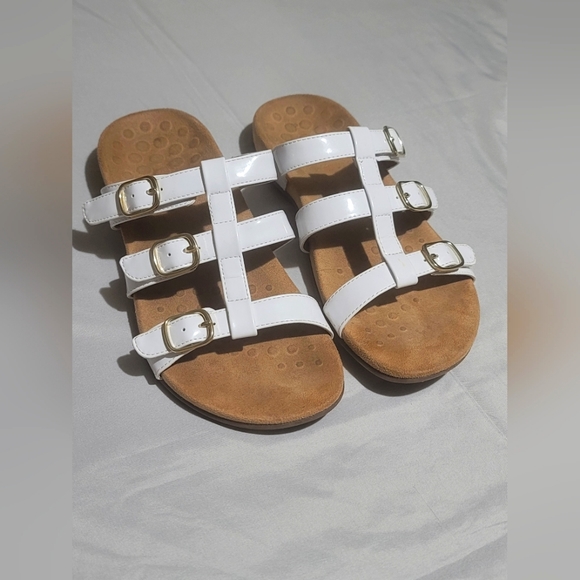 Vionic | Shoes | Vionic Comfort Velcro White Sandals | Poshmark